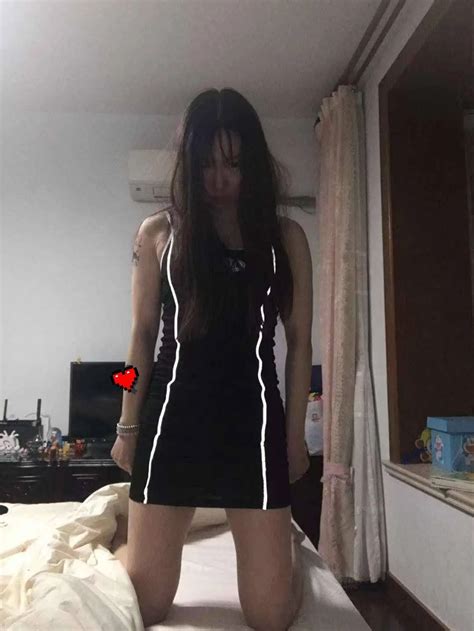 My Gf Turned Into A Ghost Scrolller