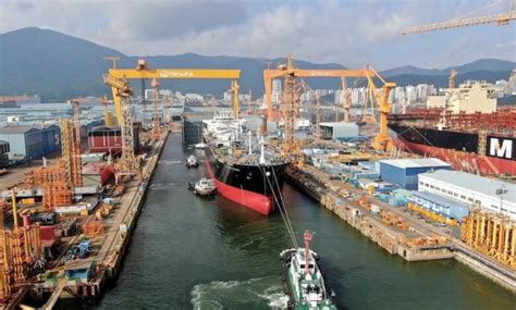 Fatal Explosion Forces Temporary Shutdown At Hanwha Oceans Okpo