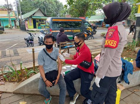 Gambar Aktiviti Masyarakat Berbilang Kaum Di Malaysia Nicolaskruwbishop