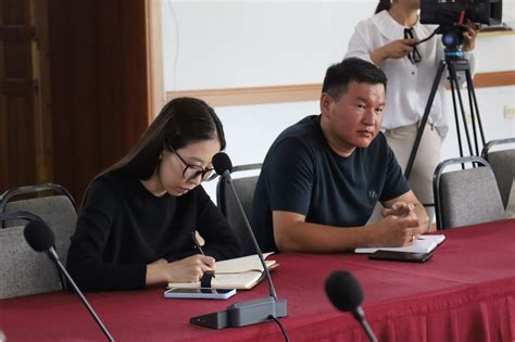 ЦАХИМ ШИЛЖИЛТИЙН ХҮРЭЭНД ДАРХАН УУЛ Дархан Уул Аймаг