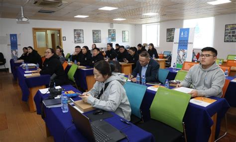 Арга зүйч багш нарын сургалт боллоо