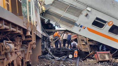 7 Fakta Kecelakaan Kereta Hari Ini Di Cicalengka Termasuk Info Korban