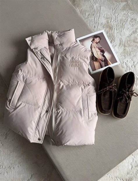 Жилет жилетка в стилі Miu — ціна 4270 грн у каталозі Жилетки Купити жіночі речі за доступною