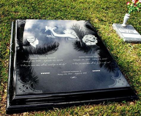 Anna Nicole Smith Son Daniel Funeral 992x558