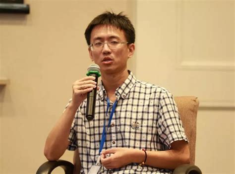 復旦大學寧波研究院承辦的2018世界人工智慧大會類腦人工智慧主題論壇——「ai醫療健康：醫療行業的創新時代子論壇」在復旦舉行 每日頭條
