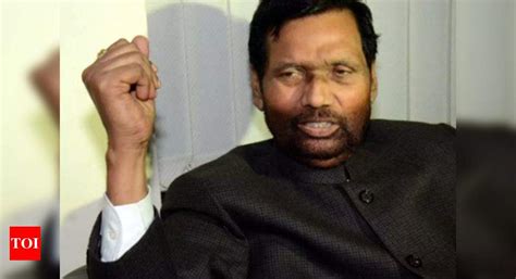 Ram Vilas Paswan Undergoes Heart Surgery In Delhi Hospital India News