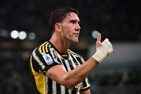 Battibecco Vlahovic Allegri cos è successo nel primo tempo di Empoli
