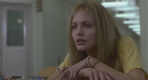 11 Angelina Jolie Outfits From The 90s And Early 00s Thatd Still Be