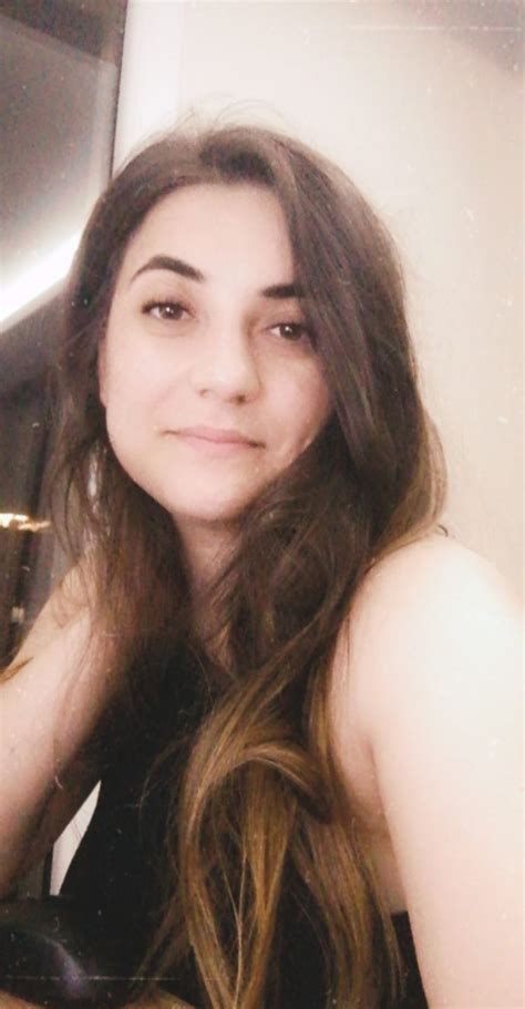 Tugba Kapucu Medium