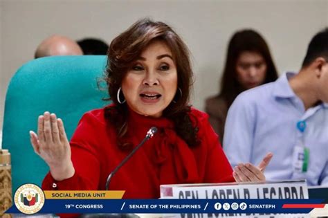 Mga Opisyal Na Nagkulang Sa Pagpapahintulot Na Makapagpatayo Ng Resort Sa Gitna Ng Chocolate