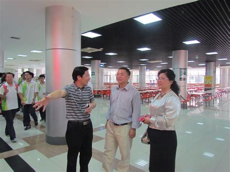 天津大学招生办主任来我校调研陕西省西安中学