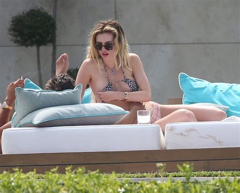 Bella Thorne Scott Disick Pervert On A Young Young Broken3