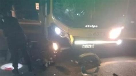 Motociclista Grave Tras Chocar Contra Un Colectivo