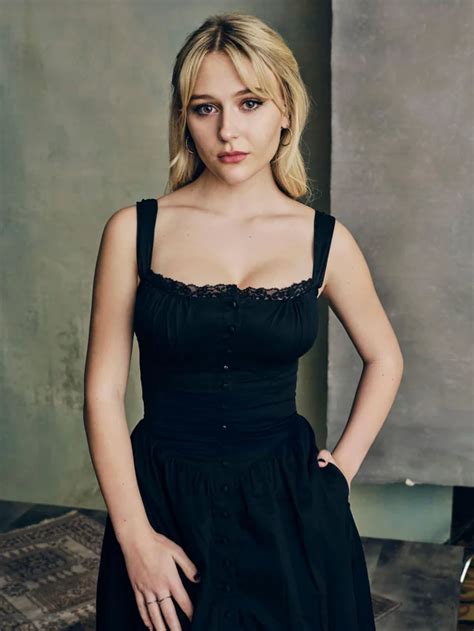 Picture Of Alyvia Alyn Lind
