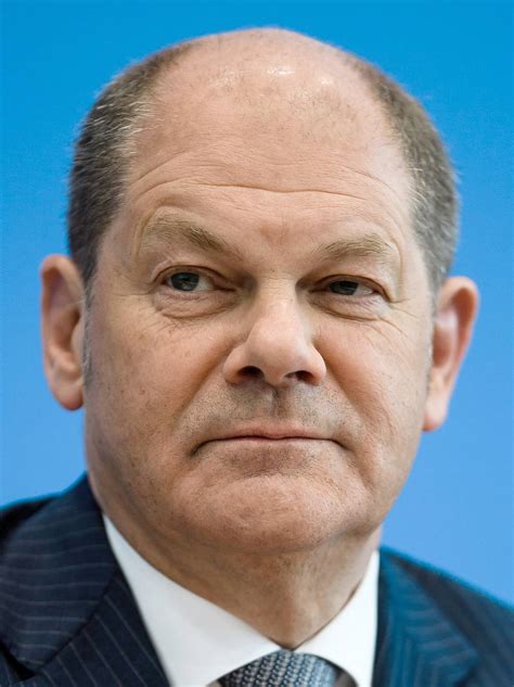 Как быстро и качественно снять макияж Webm девушки пощечина