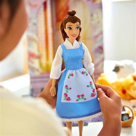 นำเข้า 🇺🇸 เซ็ทตุ๊กตาเบล และกิจกรรมระบายสีbelle Disney Story Doll