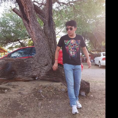 Jonathan Alarcon Segura Alarconprog • Threads Say More