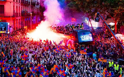 Managing Barça On Twitter We Are Back