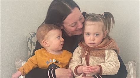 Tandem Breastfeeding How I Nurse 2 Under 2 Qanda Youtube
