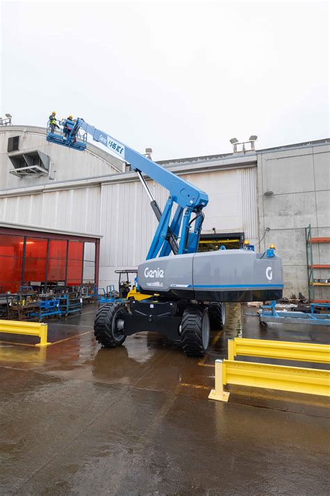 Genie® S® 85 Xc™ E Telescopic Boom Lift