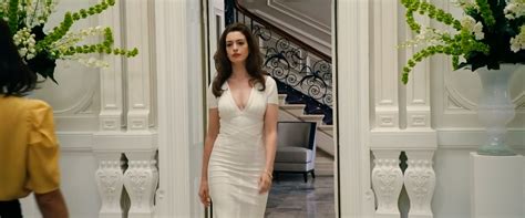 Nude Video Celebs Anne Hathaway Sexy The Hustle 2019