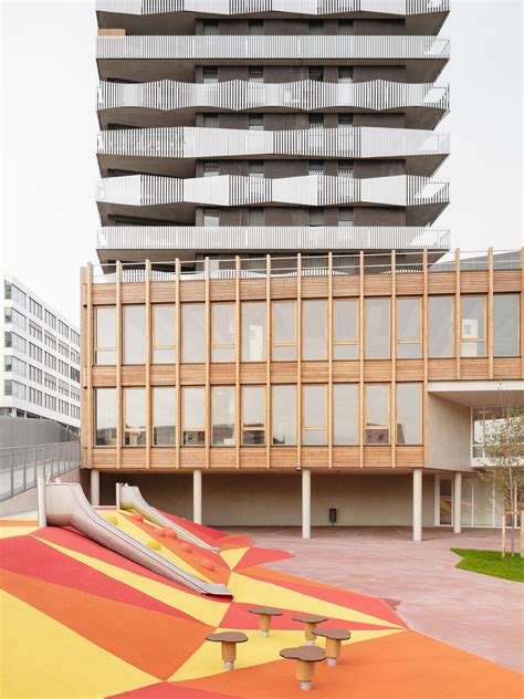 Sam Architecture · Divisare