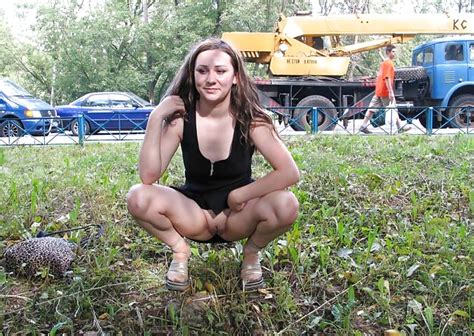 Sexy Flashing Girl Next To Bussy Road Porn Pictures Xxx Photos Sex