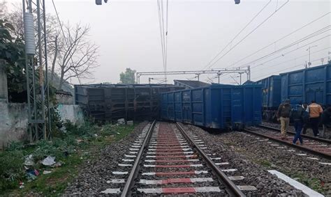 Several Trains Cancelled Delayed Due To Goods Train Derailment At