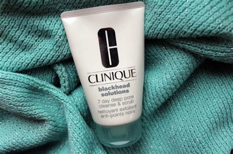 Clinique Скраб для очищения пор Blackhead Solutions 7 day deep pore ...
