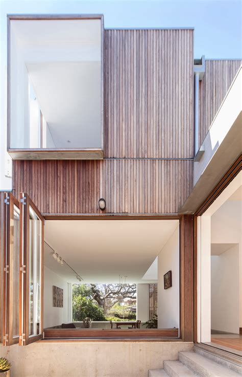 Stacked Windows Face A 116 Year Old Tree In Panovscott S Sydney Cottage Extension
