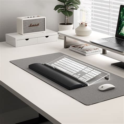 Upergo Acrylic Keyboard Lifter Stand And Wrist Rest Set Bg 9j