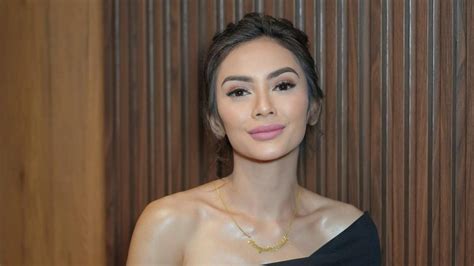 Lama Cerai Masayu Anastasia Tak Keberatan Bantu Rawat Lembu Yang
