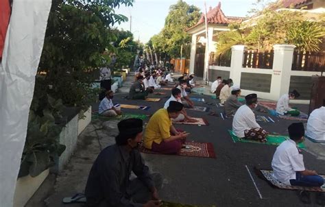 Ini Tata Cara Sholat Idul Adha Lengkap Dengan Bacaan Niat Untuk Imam Dan Makmum JOGLOSEMAR NEWS