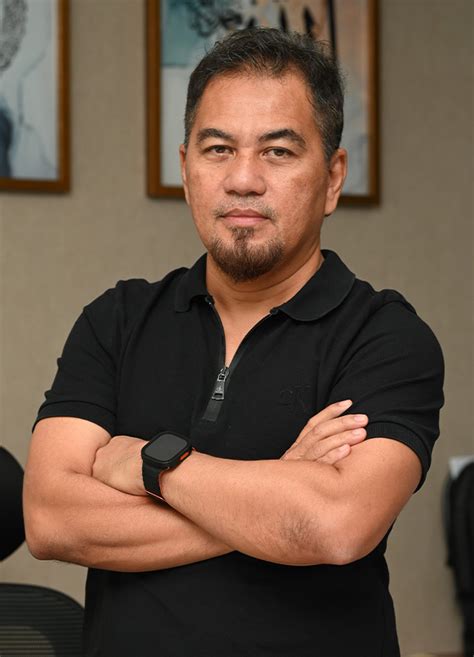 Wan Ahmad Nazim Mohamed Noor Shoraka Digital