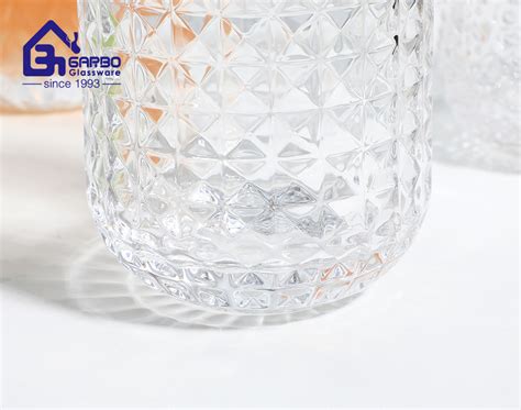 High White Glass Cup With Different Pattern For Whisky