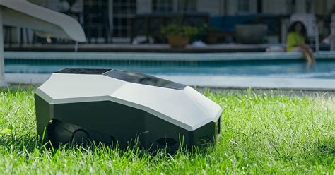 Lawna The Smart Cyber Lawnmower Is Crowdfunding DailyAlts