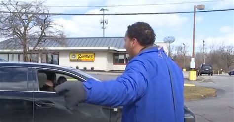 Proud Mom Crashes Tv Reporter Sons Live Segment