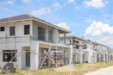 construção residencial nova casa sistema de pré fabricação em andamento no canteiro de obras