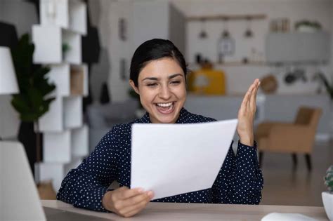 Das Arbeitszeugnis Formulierungen Geheimcodes Und Muster