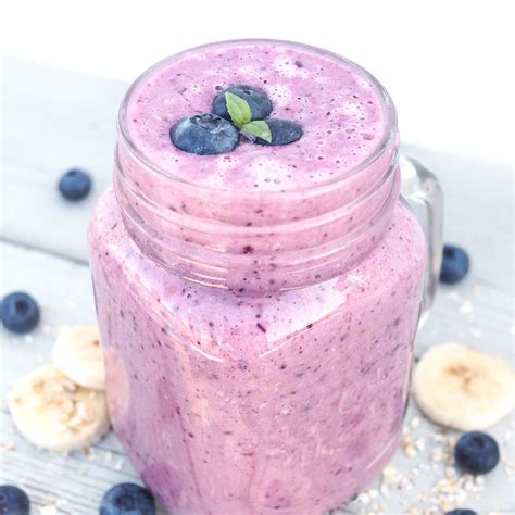 Шейк „Боровинкова закуска“ Blueberry Breakfast Shake Кукуряк