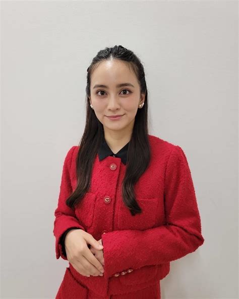 岡田結実おかだゆい あけましておめでとうございます 本年もよろしくお願いします！☺︎ 2025年は25歳になるのでなぜか気合いが入っており