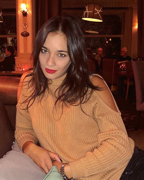 Alize Lim Open Shoulder Tops Women Shoulder Top