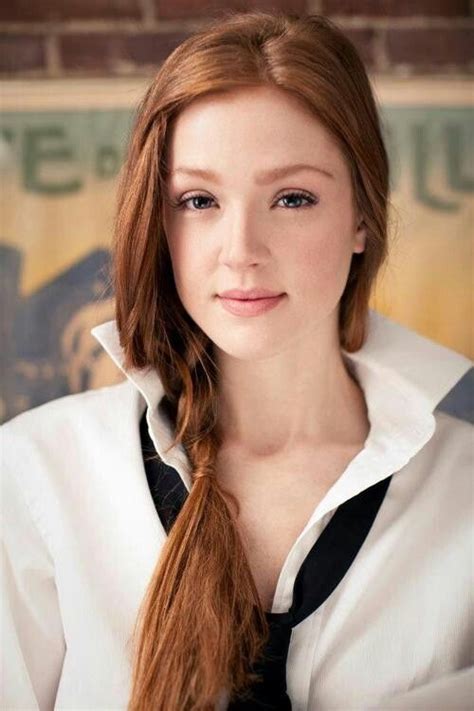 Television Commercial Actress Beautiful Redhead Beautiful Red Hair