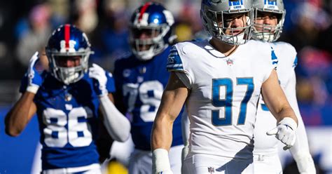 Aidan Hutchinson Wins 2022 Pepsi Zero Sugar Nfl Rookie Of The Year