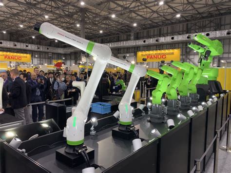 Fanuc Presents New Lightweight Collaborative Robot Mtdcnc The Home Of Cnc Milling Turning