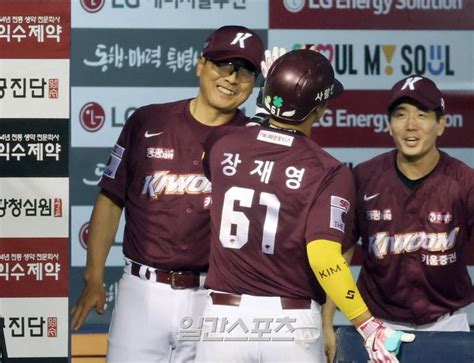 잠실까지 넘겼다타자 전향 장재영 홈런 포함 멀티히트역전패 키움에 위안 Is 잠실