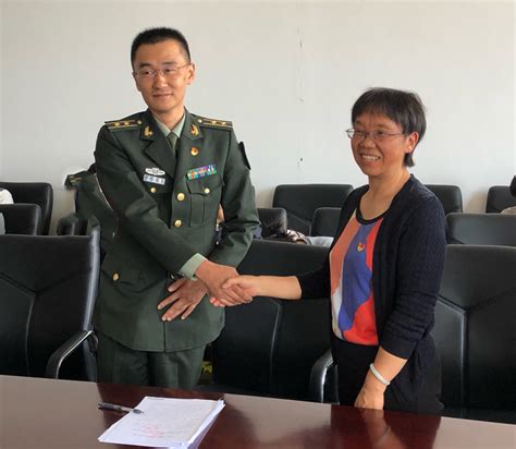 图书馆党总支与解放军某部队党支部签订军地合作共建协议 云南师范大学
