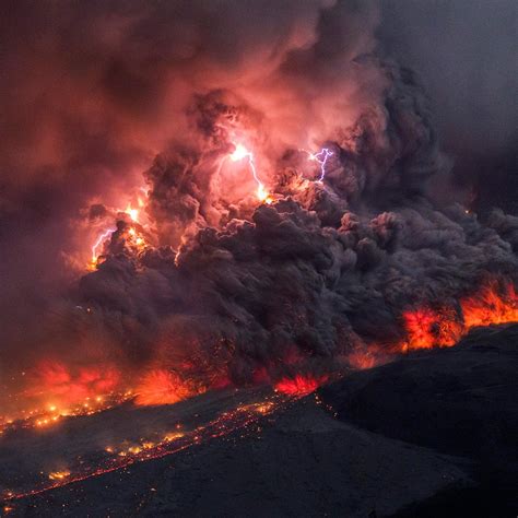 Pyroclastic Flow Volcano