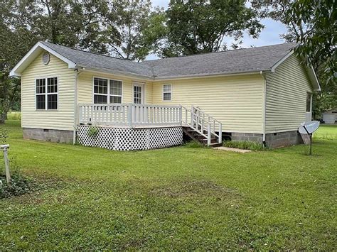 16878 Canal Rd Dozier Al 36028 Mls 22559 Zillow