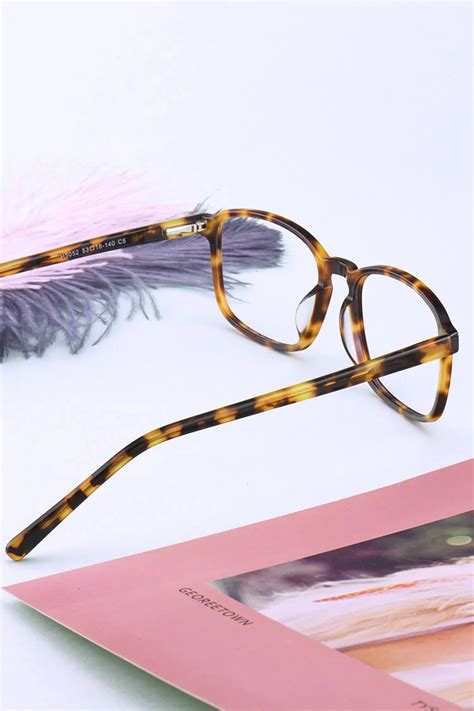 H5052 Rectangle Tortoise Eyeglasses Frames Leoptique